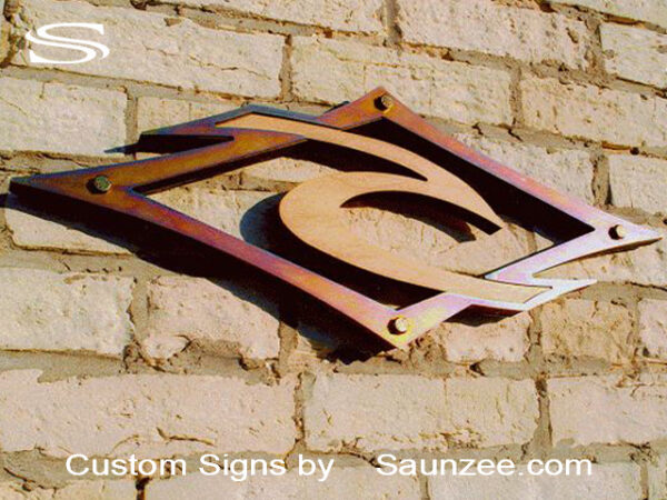 CUSTOM SIGNS | SAUNZEE
