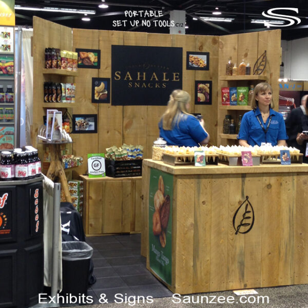 EXHIBIT BOOTHS | SAUNZEE
